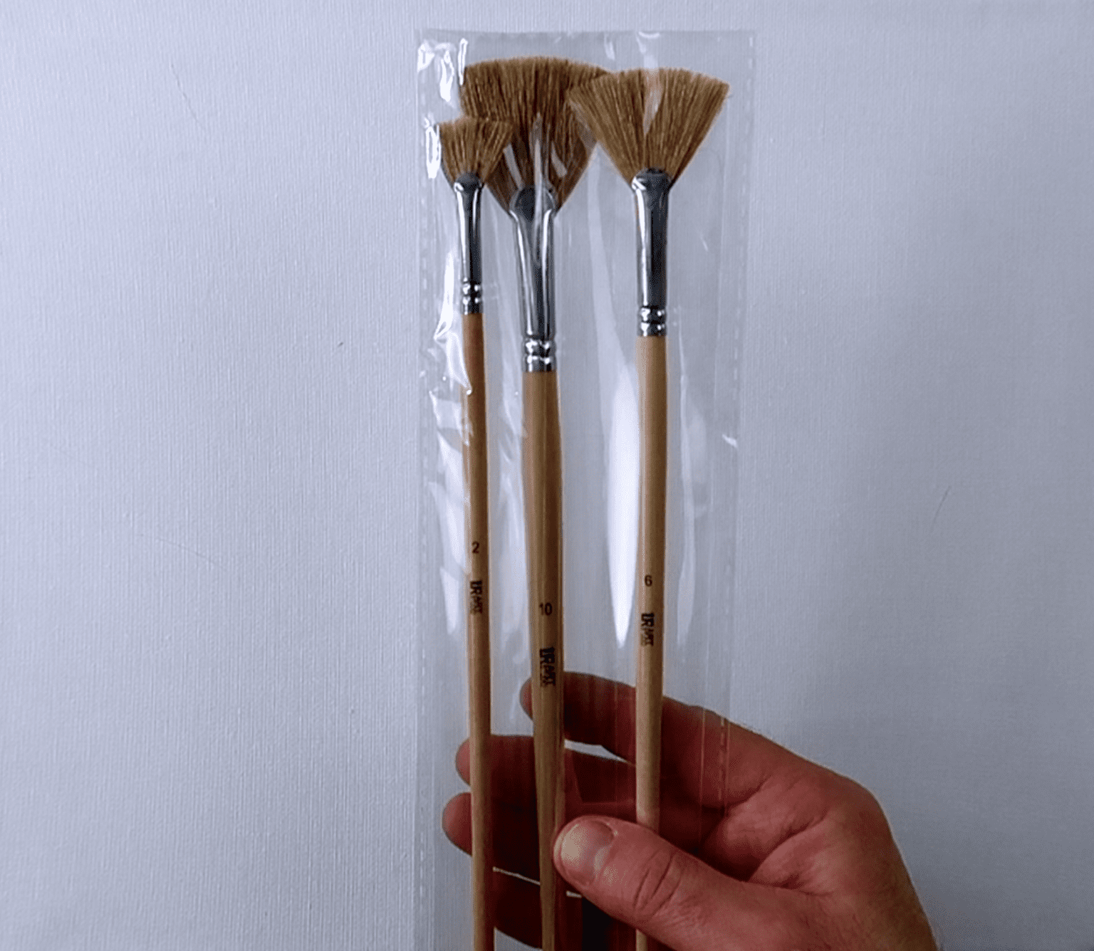 3 NATURAL BRISTLE FAN BRUSH SET - UrArtStudio